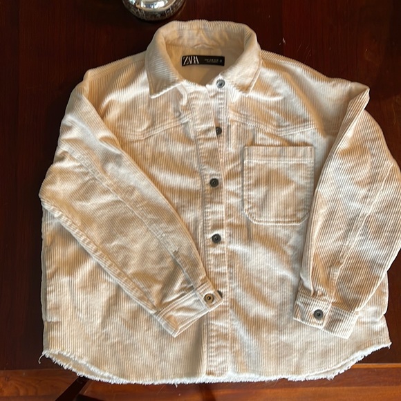 Zara | Tops | Zara M Cream Oversized Shirt | Poshmark
